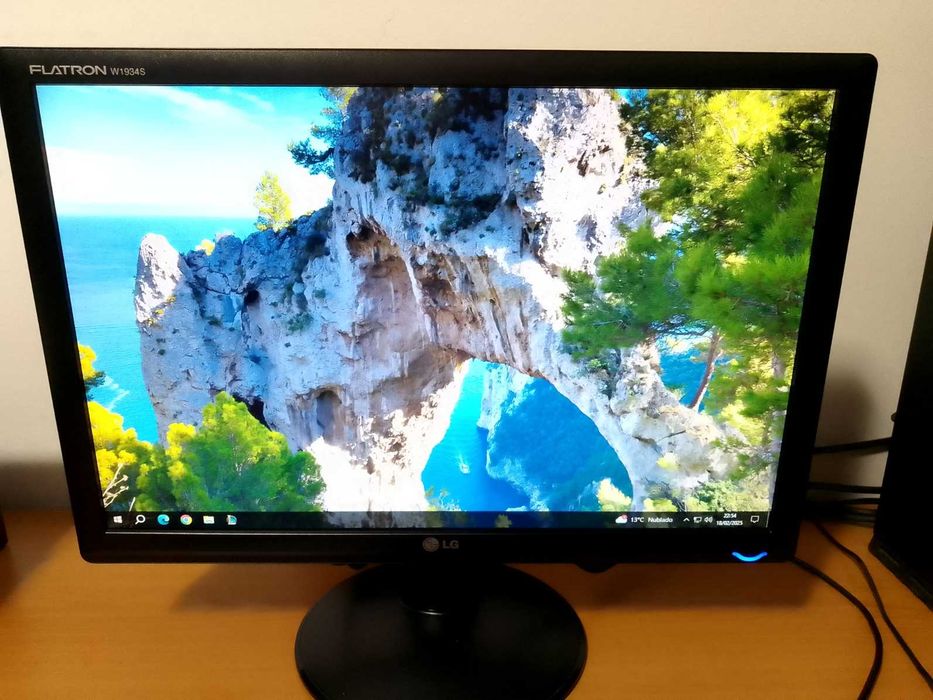 Monitor LG 19" Flatron W1934S Vale de Cambra • OLX.pt
