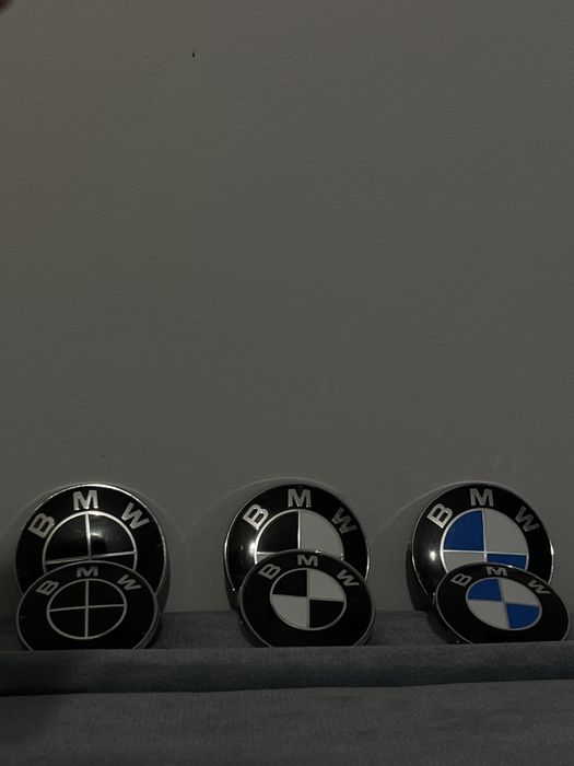 Nowy Emblemat znaczek bmw 82/74mm e36 e46 e90 e91 e92 e60 e61 e81 Kraków Mistrzejowice • OLX.pl