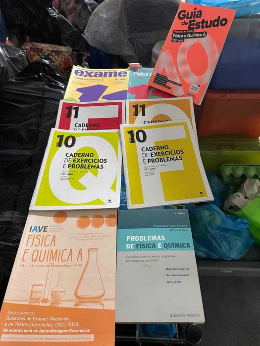 FQ A, MAT A, BIO/G - Manuais,Resumos,Exercícios e Livros prep de exame ...