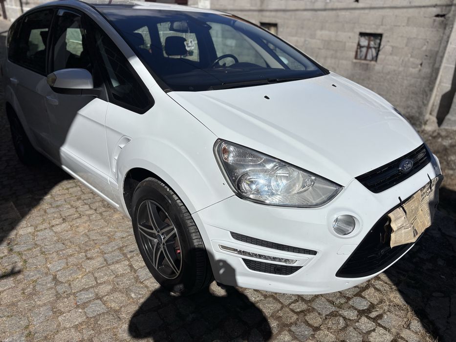 Fosd Smax 1.6 gasolina de 2013 Marvila • OLX.pt