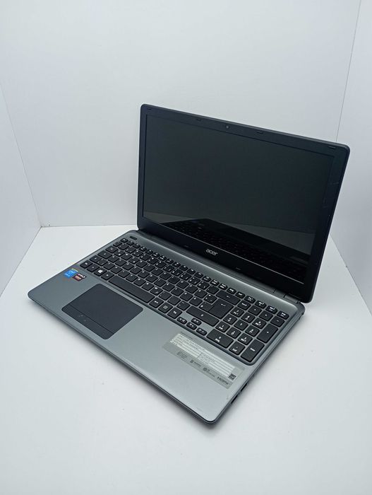 Acer E1-572G CPU:i5-4200U Video:AMD Radeon R5 M240 Ram:8gb HDD:1000gb ...