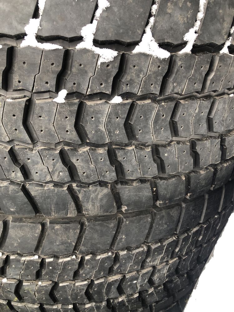 Продам шини фура ведучі 315/70 r22.5: 4 500 грн. - Автошини Черкаси на Olx