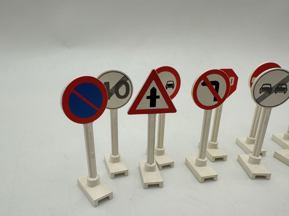 Lego 6306 Town Road Signs Częstochowa Parkitka • OLX.pl