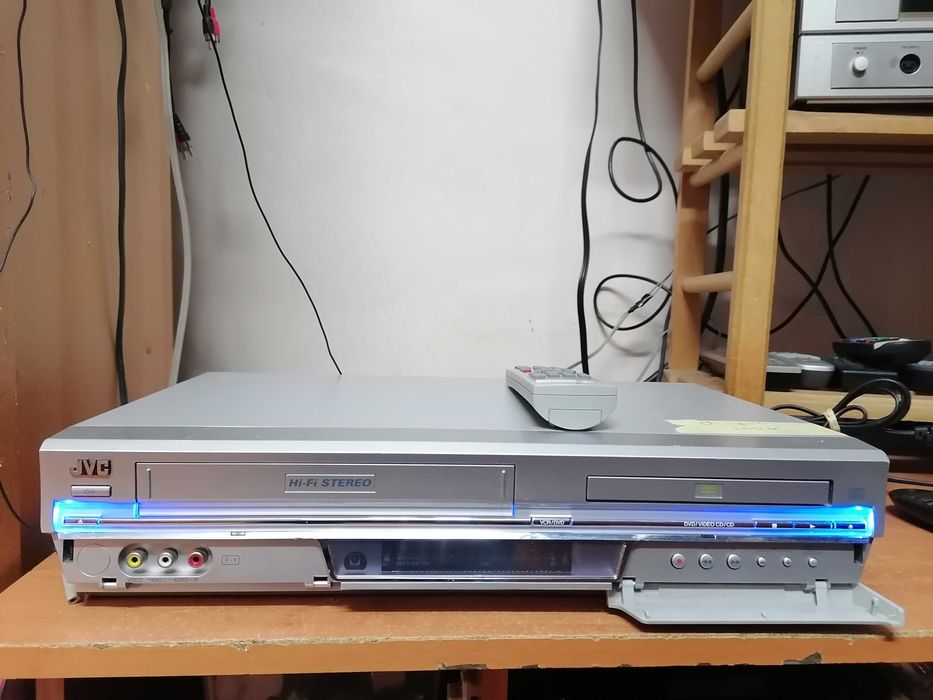 Magnetowid VHS JVC HR-XV3 Pilot HIFI Stereo COMBO Częstochowa Stare ...