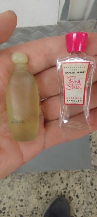 3 mini-garrafas de perfume antigos Penha De França • OLX Portugal