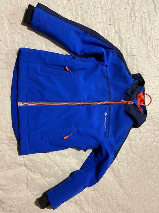 Осіння куртка Alpine Pro, стан ідеальний, р 104-110, Soft-Shell: 390 грн. - Одяг для хлопчиків ...
