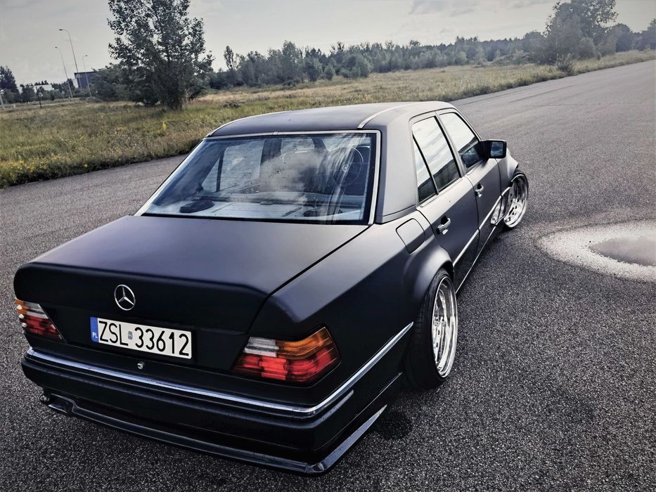 Mercedes w124 e200 projekt stance cult nowy lakier oryginalny przebieg ...