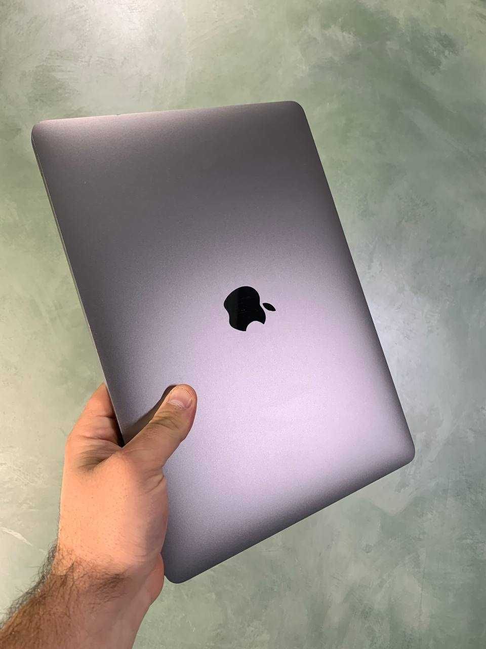 MacBook Air 13 2019 i5/ 8Gb /256Gb ssd/ Макбук без нюансів: 17 850 грн ...