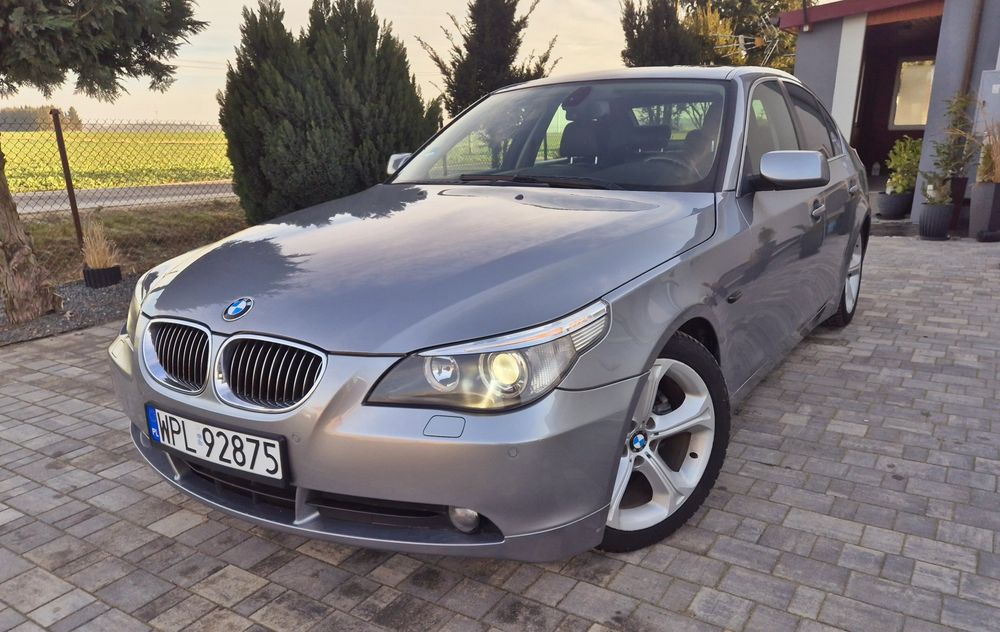 Bmw 523 e60 2.5 Benzyna Klima Alu 18 Szyberdach Zarejestrowany Brudzeń Duży • OLX.pl