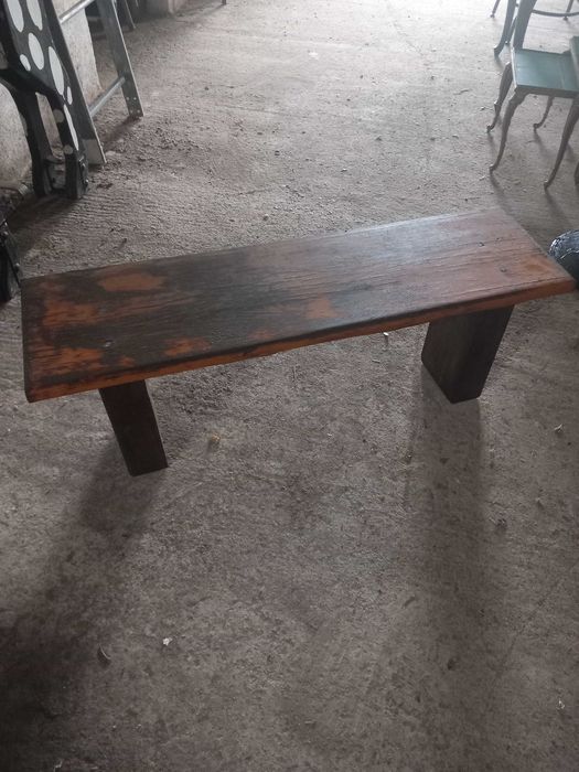 Banco madeira rústico, antigo, madeira maciça São Brás de Alportel • OLX.pt