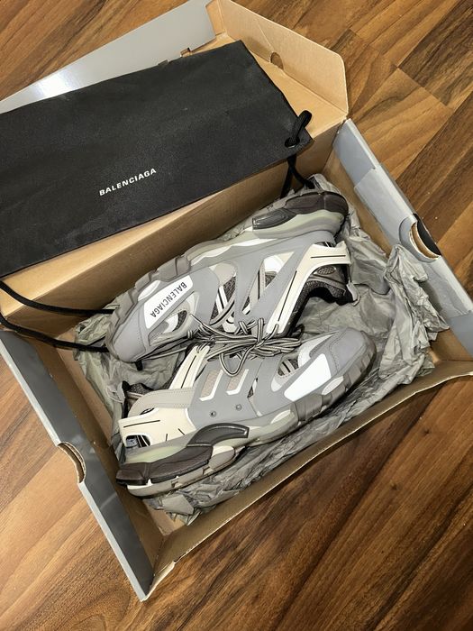 Balenciaga Track Triple Grey: 19 500 грн. - Кросівки для міста Київ на Olx