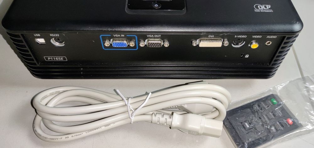 Projetor digital Acer P1165E - como NOVO c/ Comando Corroios • OLX Portugal