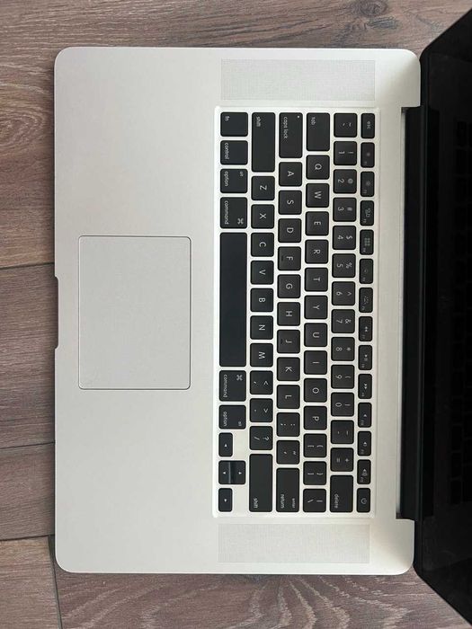 MacBook Pro 15” Retina A1398 (2015) i7 / 16GB / 512GB SSD: 5 100 грн ...