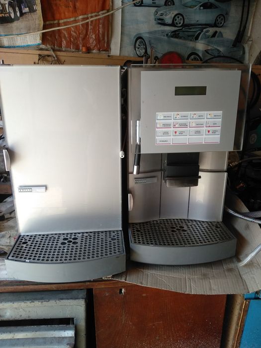 Кавоварка Franke Spectra S з холодильником для молока: 20 000 грн ...