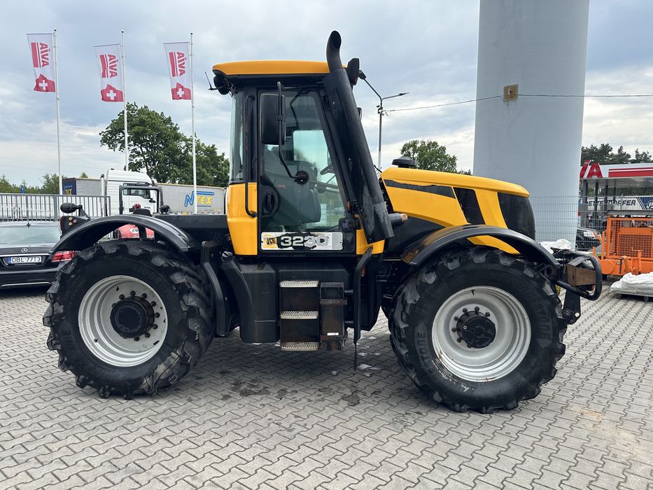 JCB Fastrac 3230 Brzeźnik • OLX.pl