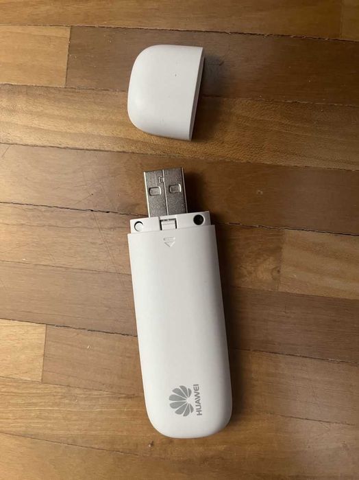 HUAWEI E3531i-2 Modem 3G USB 21,6 Mb/s + gniazdo kart microSD Warszawa Bemowo • OLX.pl