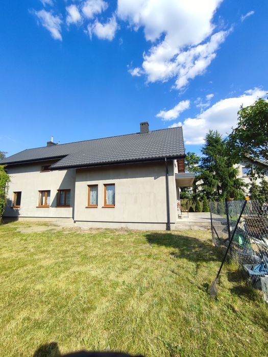 Przestronny dom z dużą działką na sprzedaż Mława • OLX.pl