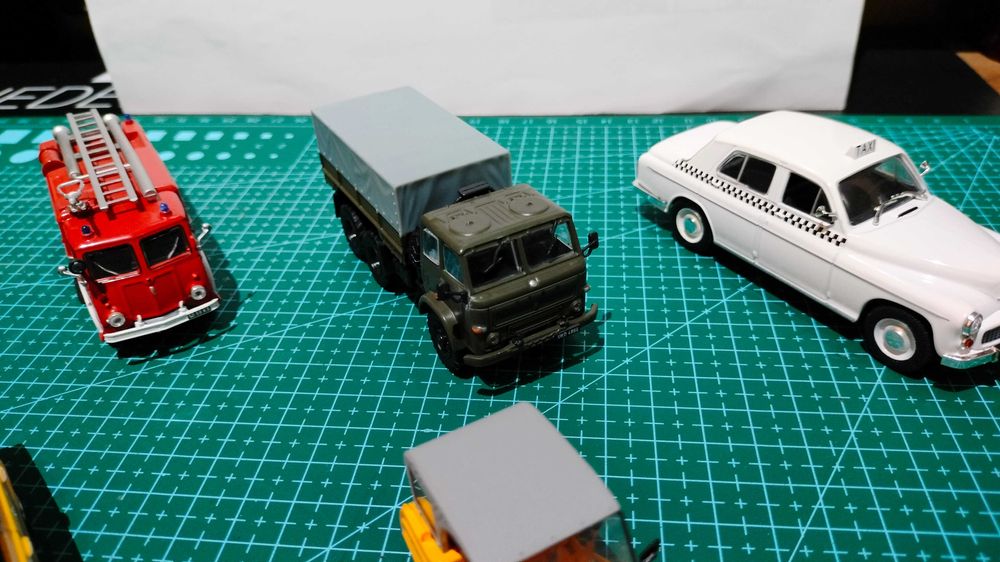 Kultowe auta PRL-u,wydania specjalne Radom • OLX.pl