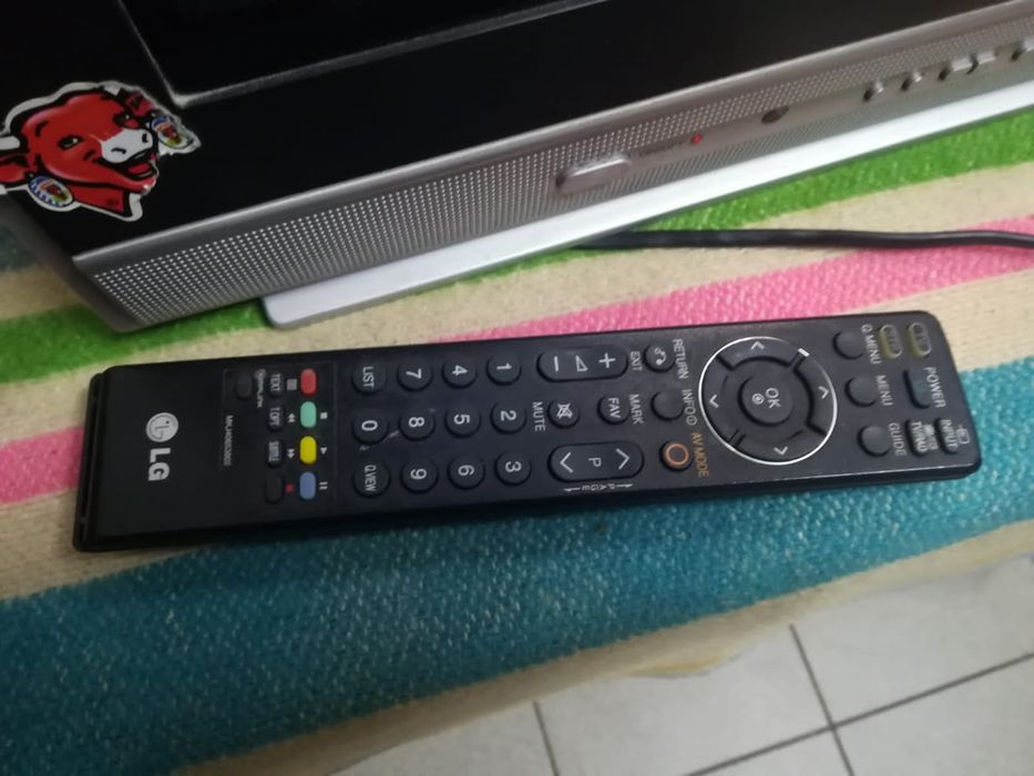 Продам телевизор LG 55 см с пультом: 300 грн. - Телевизоры Харьков на Olx