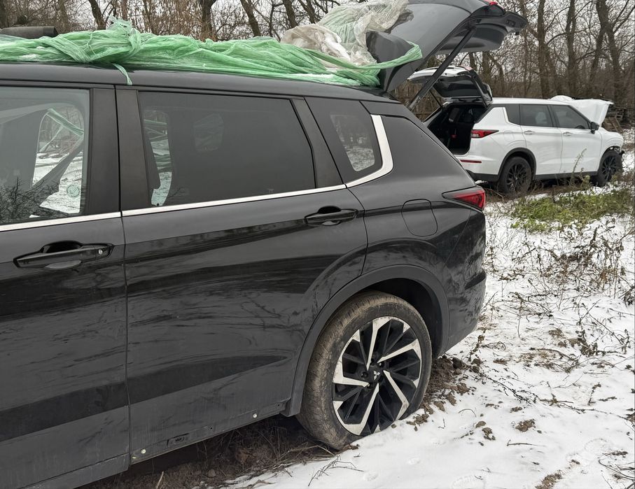 Шрот розбірка Mitsubishi Outlander PHEV: 2 000 грн. - Mitsubishi ...