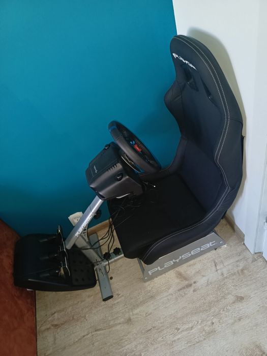 Playseat + Logitech g29 + F1 2023 Grudziądz • OLX.pl
