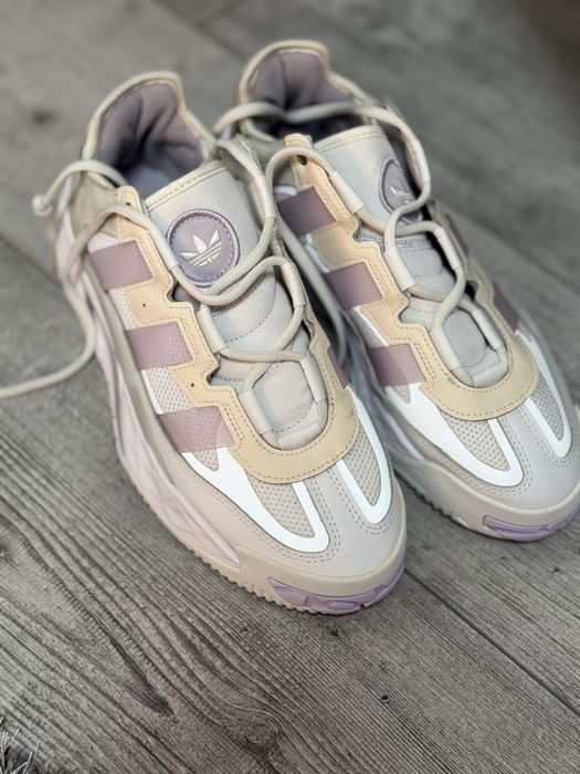 Adidas кросівки оригінал: 1 570 грн. - Інші кросівки Київ на Olx