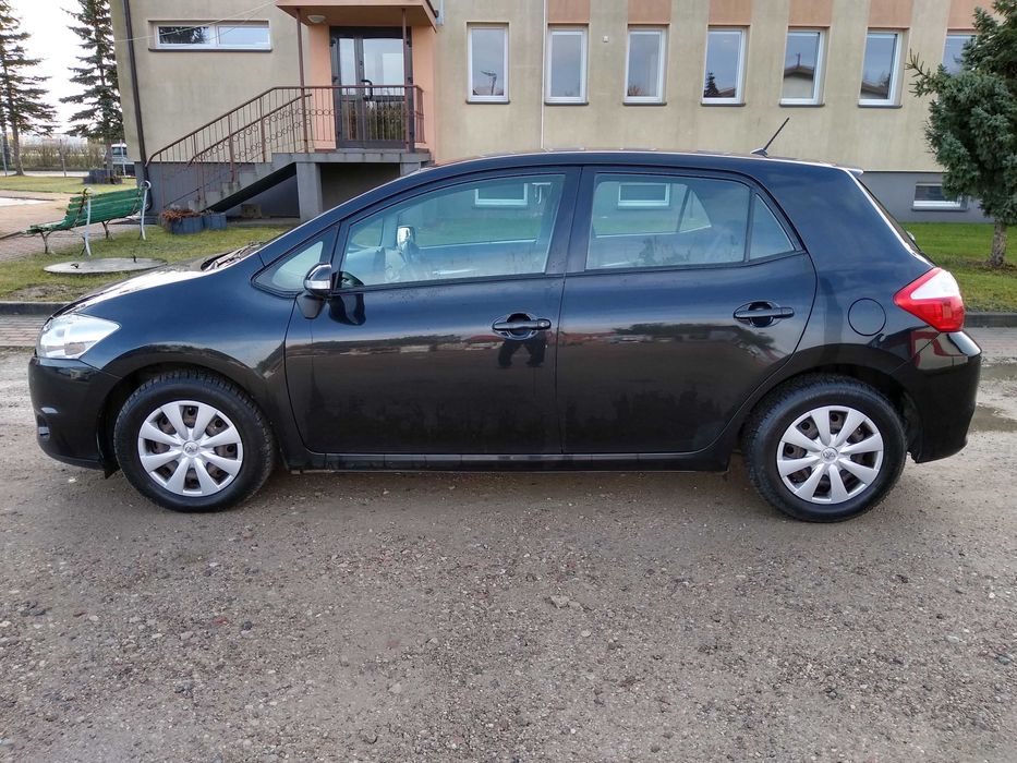 Toyota auris na sprzedaż Suwałki • OLX.pl
