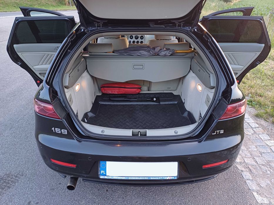 Alfa Romeo 159 Kombi 1.9 JTS Benzyna 160KM Opłaty Czarna Opis Bielawa • OLX.pl