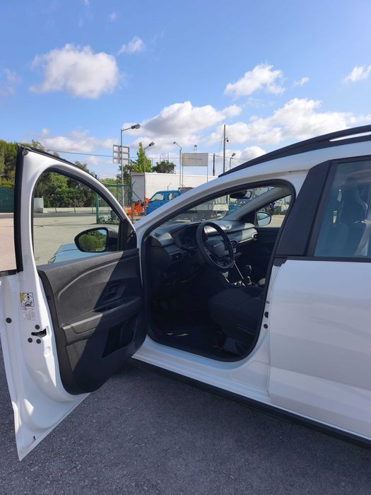 Dacia Jogger - GPL - Abril 2023 - Excelente estado Vila Franca de Xira ...