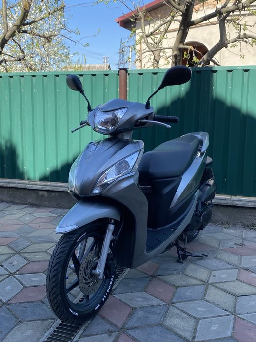 Honda Dio 110 JF31: 1 500 $ - Мопеди / скутери Дубно на Olx