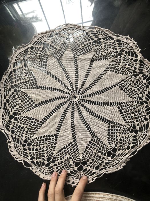Салфетка вязання крючком диаметр около 40 см 150 грн Витвори майстрів рукоділля Куліші на Olx