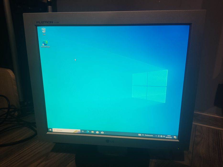SPRAWNY Monitor LG 17 cali Iława • OLX.pl