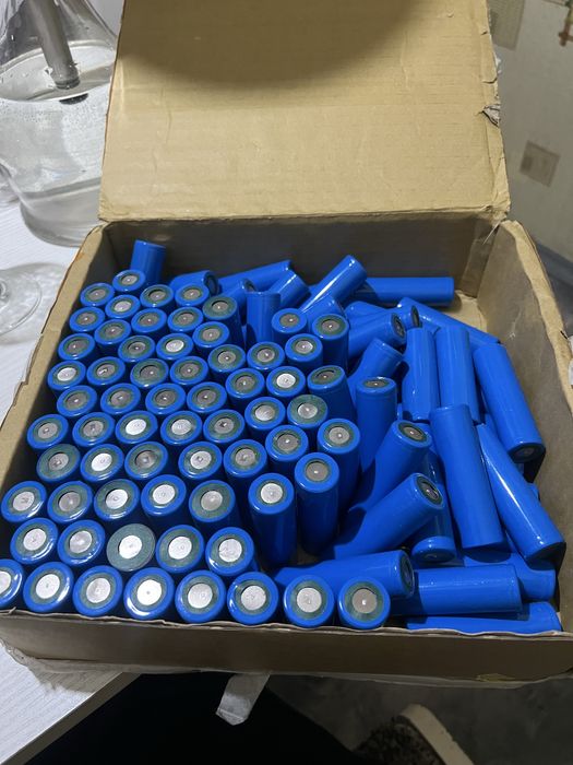 Аккумулятор 2170 (21700) 4700 мАч TESLA новый: 70 грн. - Акумулятори ...