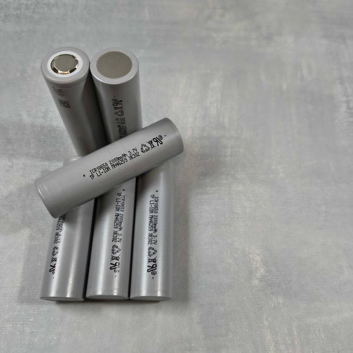 Новый высокотоковый аккумулятор 18650 Tenpower 20SG 2000mAh 30А: 75 грн ...