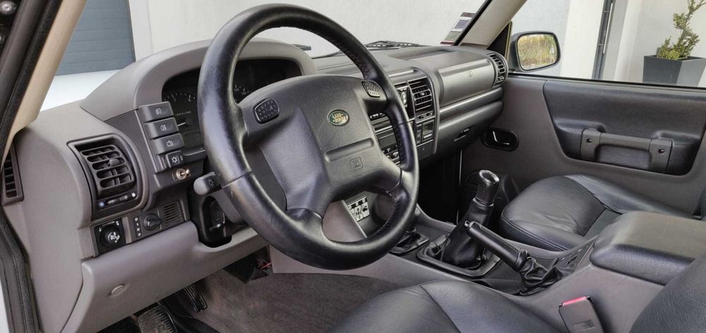 Land Rover TD5 Discovery Mozelos • OLX.pt