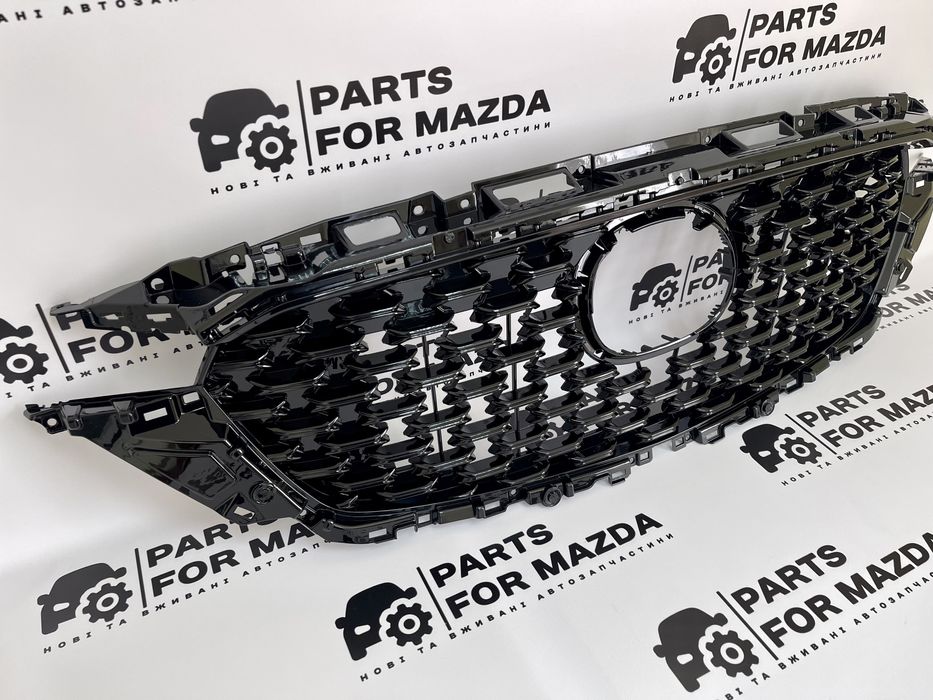 Решетка радиатора со значком и молдингом Mazda CX-5 2022 2023 CX9 CX50 ...