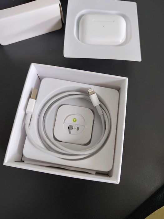 Беспроводные Вакуумные Bluetooth наушники с кейсом HOCO ES36 TWS: 820 ...