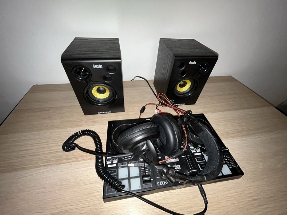 Hercules DJ CONTROLLER Mk2 kit Oliveira do Douro • OLX.pt