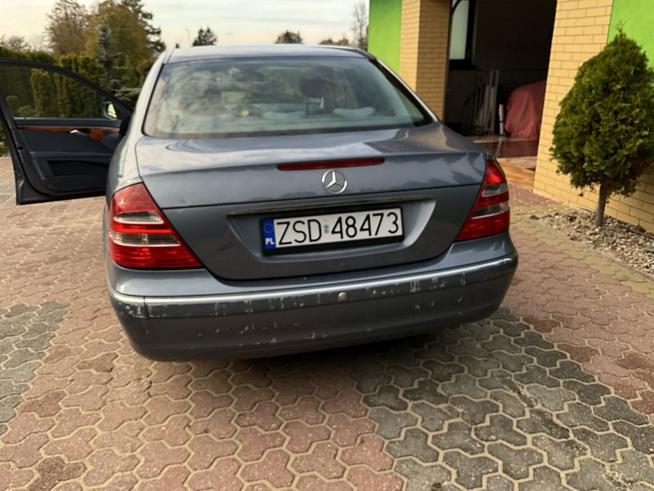 Mercedes 211 rok produkcji 2003 Świdwin • OLX.pl