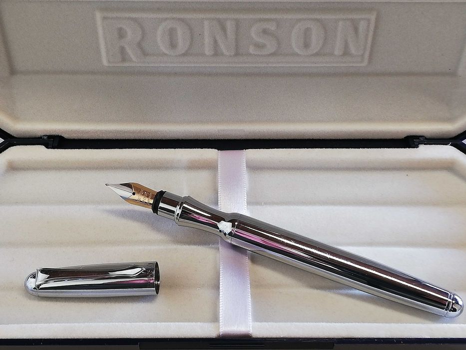 Caneta de tinta permanente (fountain pen) Ronson Santa Iria De Azoia ...