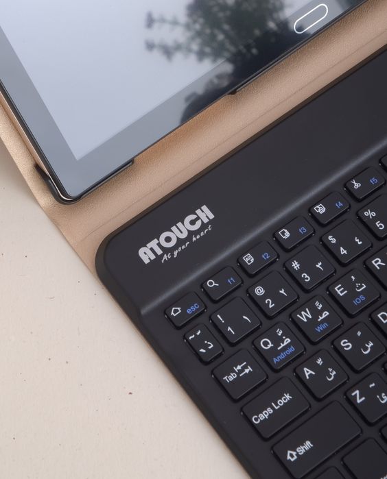 Планшет ATOUCH A105 с клавіатурою та чохлом: 4 300 грн. - Планшетні ...