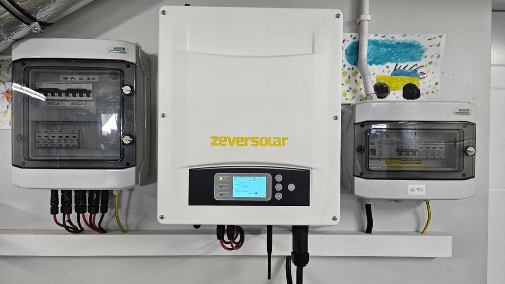 Zestaw fotowoltaiczny 10 kW ZEVERSOLAR TLC 10000 + ASTRONERGY 275W Rzeszów • OLX.pl