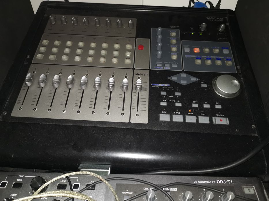 Tascam FW_1082 profissional Algueirão-Mem Martins • OLX.pt
