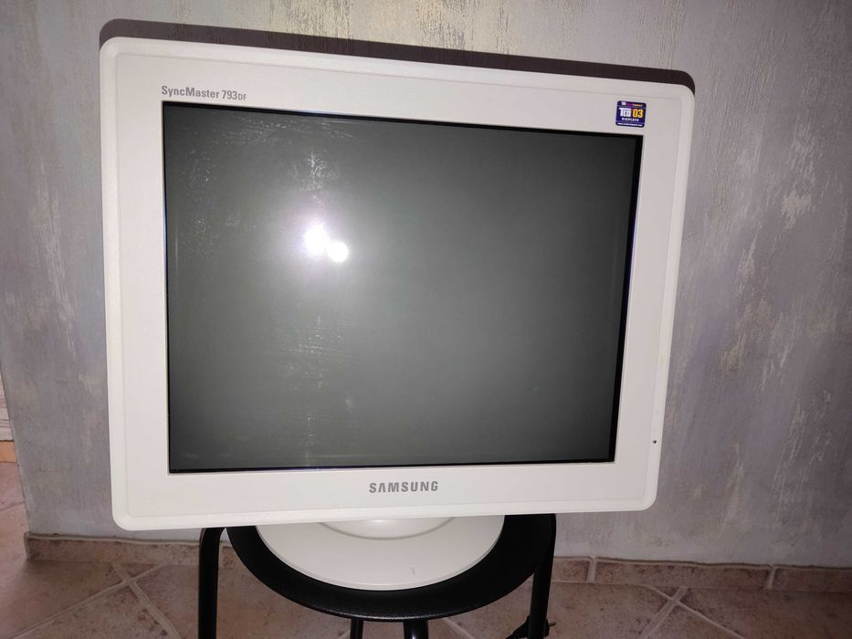 Monitor SAMSUNG SyncMaster 793DF 17 CRT RETRO Kozy • OLX.pl