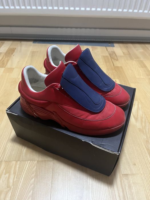 Raf simons antei red 44 rare Срочно: 6 800 грн. - Кросівки для міста Зарванці на Olx