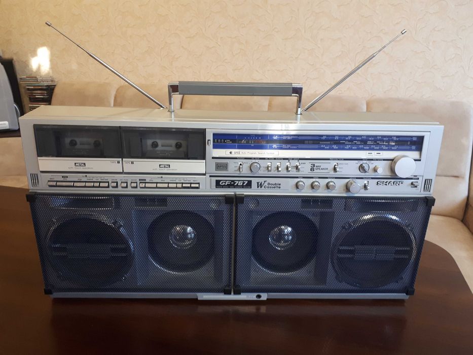 Магнітола Sharp GF- 767: 26 500 грн. - Магнитолы Вознесенск на Olx