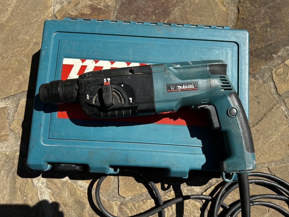 Перфоратор Makita HR2450: 2 100 грн. - Електроінструмент Годилів на Olx