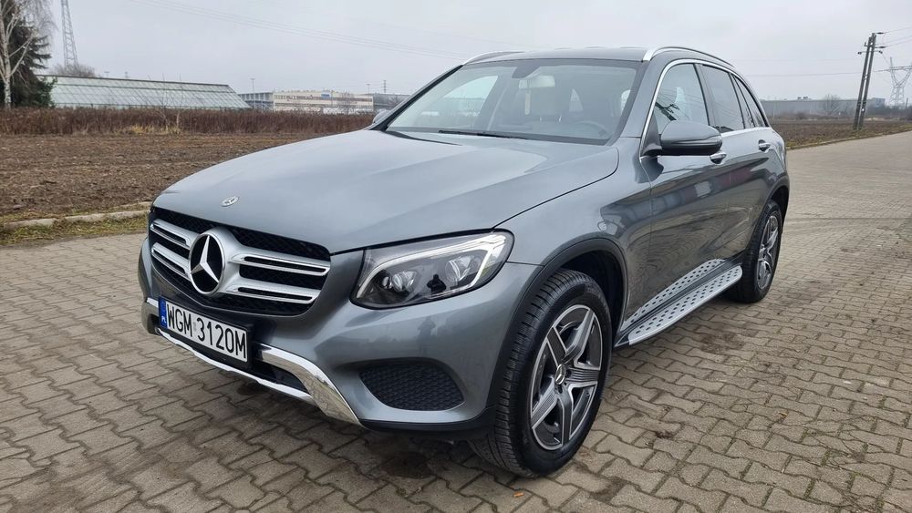 Mercedes-Benz GLC 2.0 benzyna 258KM 75tys km 4x4 LED NAVI Skóry Alu AMG ...