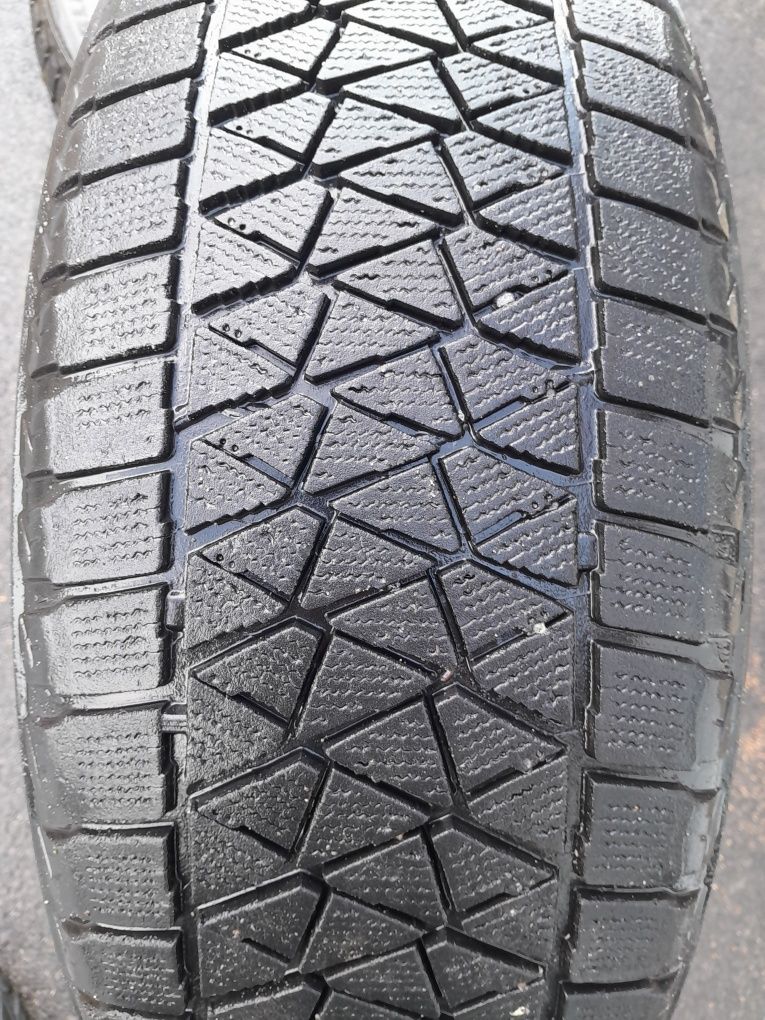 Продам зимние шины R20: 1 500 грн. - Автошини Олександрія на Olx