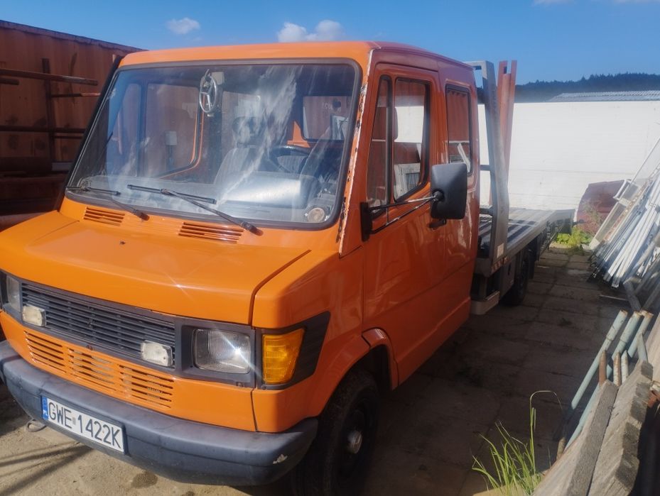 Mercedes kaczka 310 laweta Rumia • OLX.pl